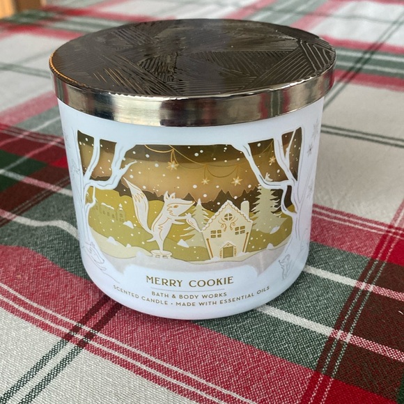 Bath & Body Works | Accents | Bath Body Works Merry Cookie 3 Wick ...